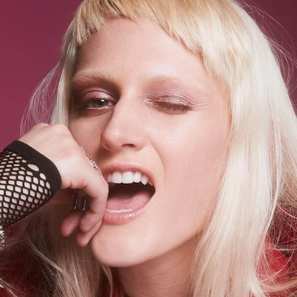 Metal Leaf Shadow Pot, Natural Eyeshadow Palette - Deck of Scarlet